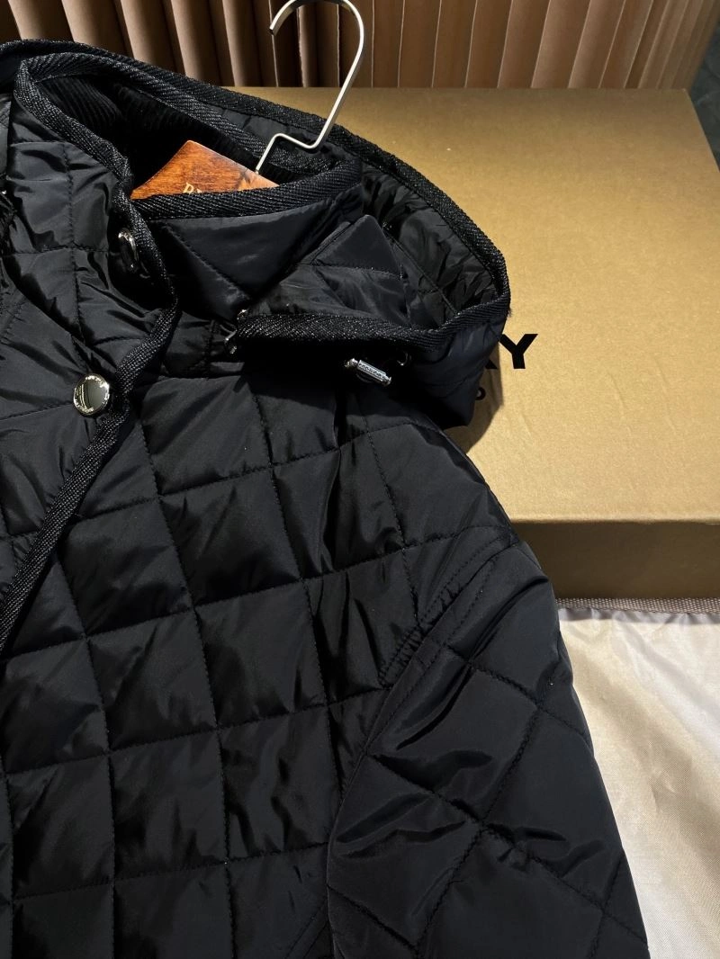 Accurate model Burberry Outwear