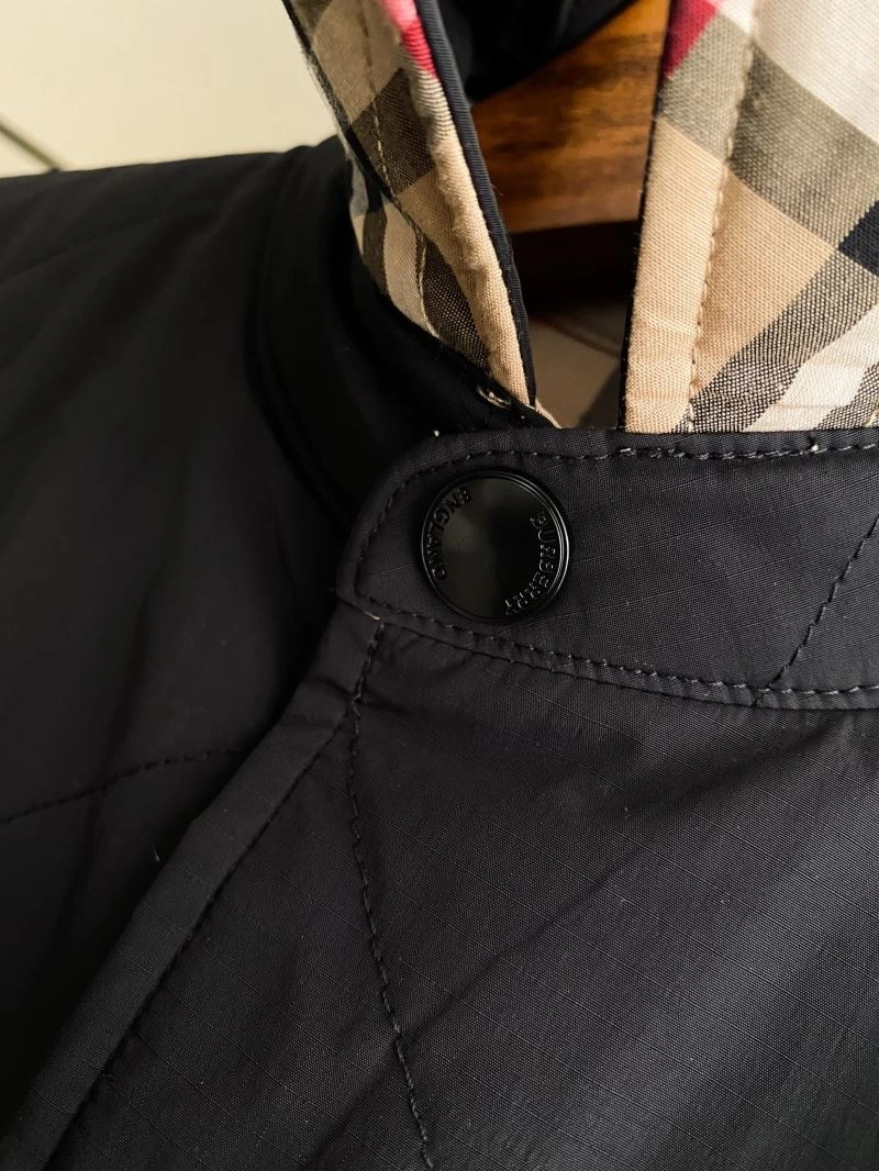 High accuracy Burberry Outwear