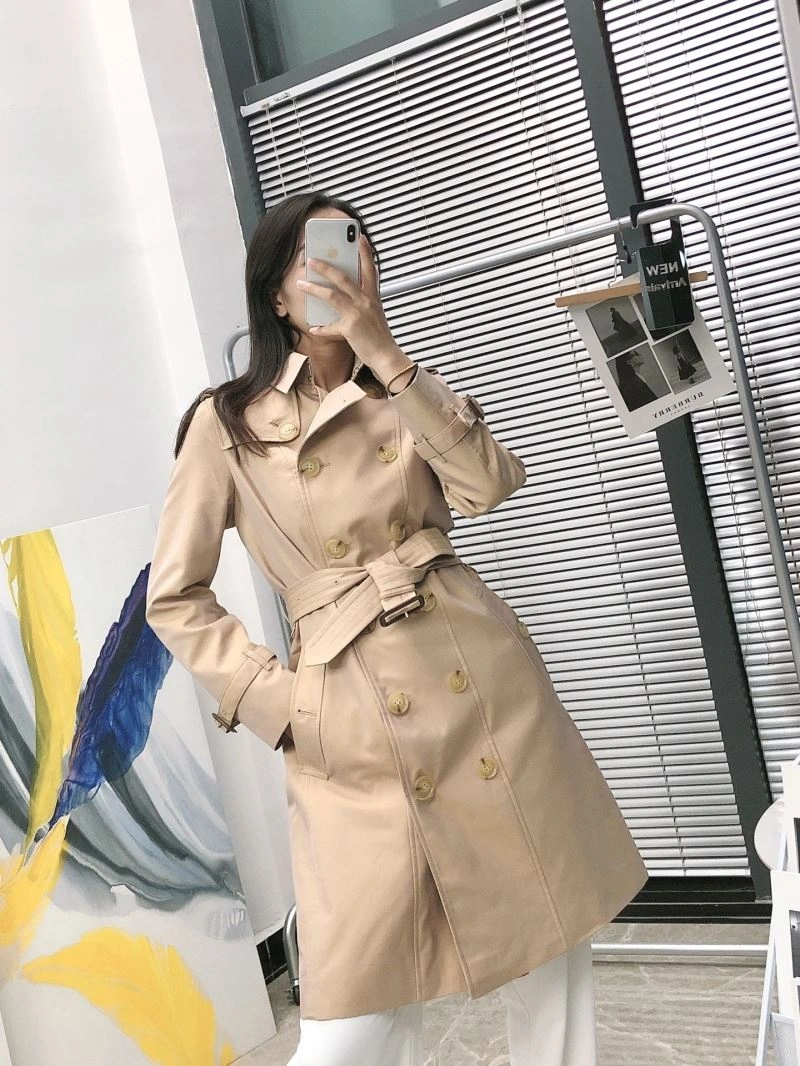 Top match Burberry Outwear
