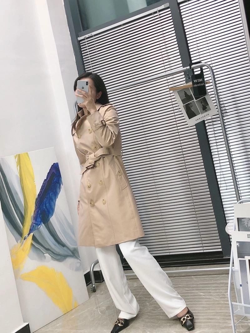 Top match Burberry Outwear