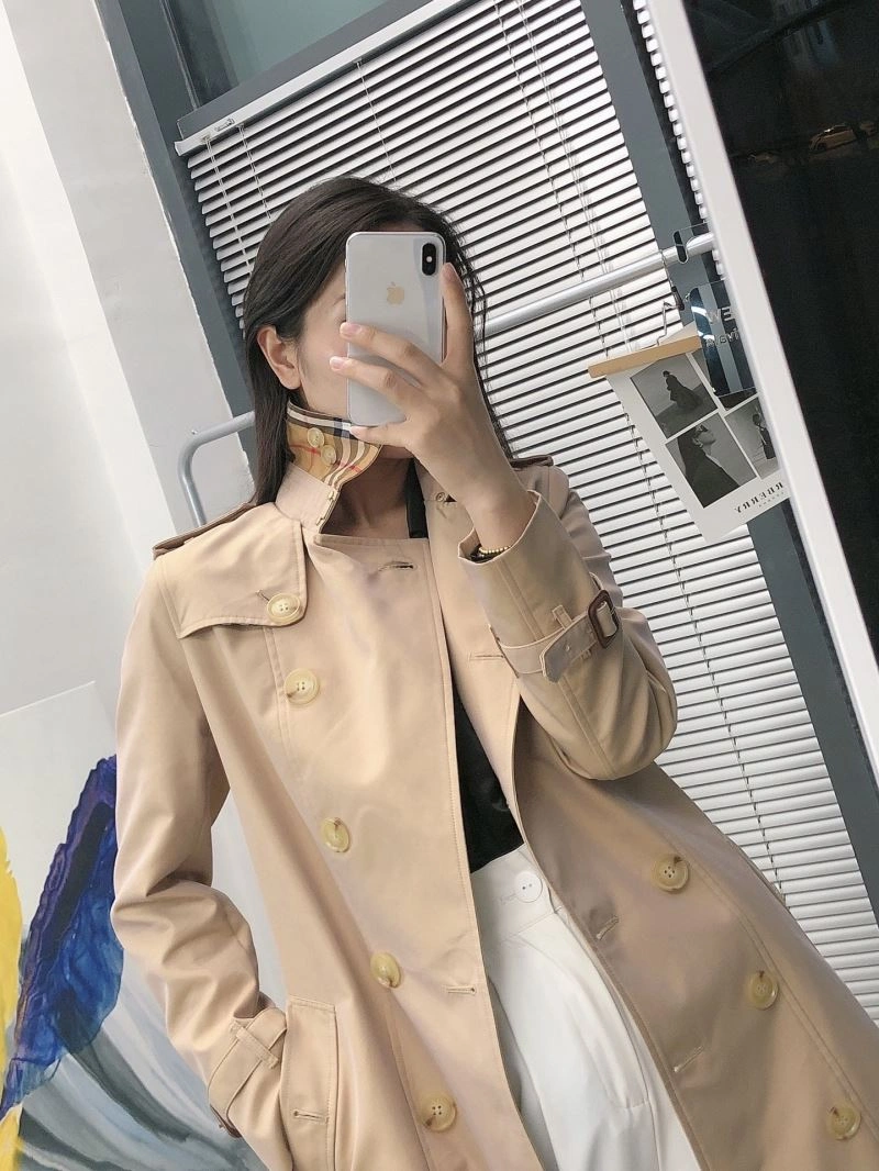 Top match Burberry Outwear