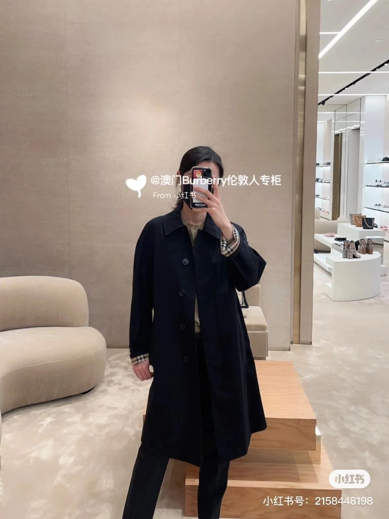 Exact replica Burberry Outwear