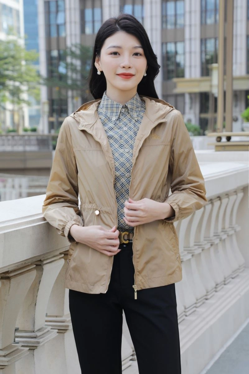 Authentic Burberry Outwear
