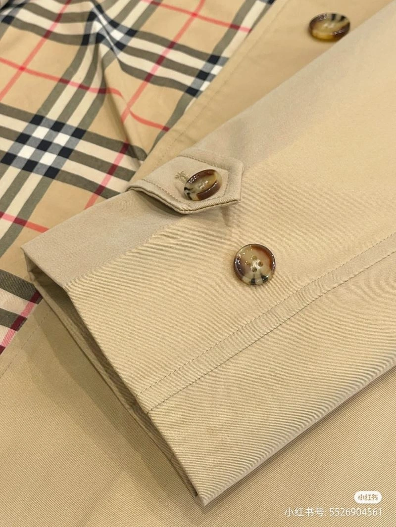 Discounted Burberry Outwear