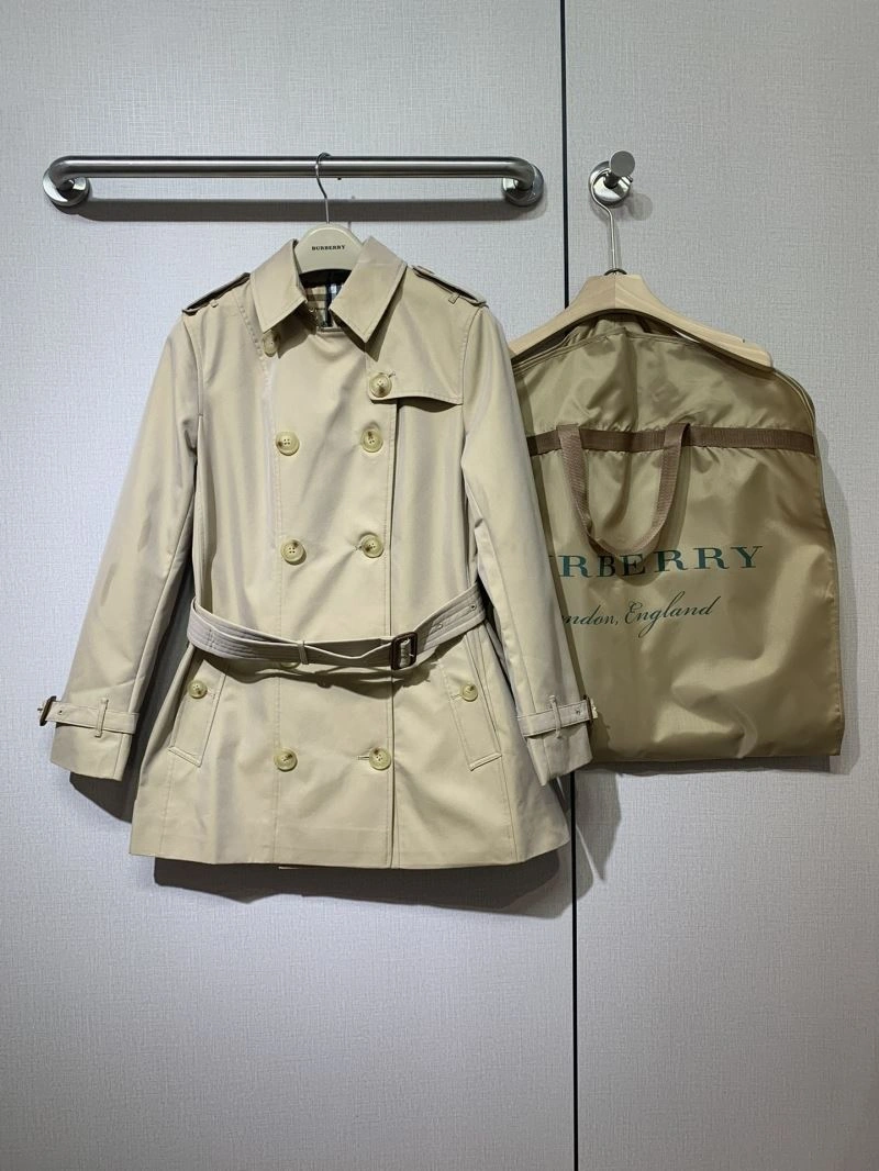 Burberry Outwear