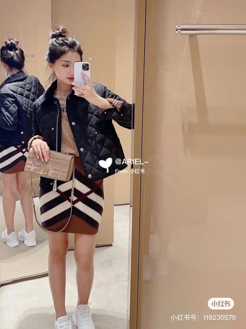 Mirror quality Burberry Outwear