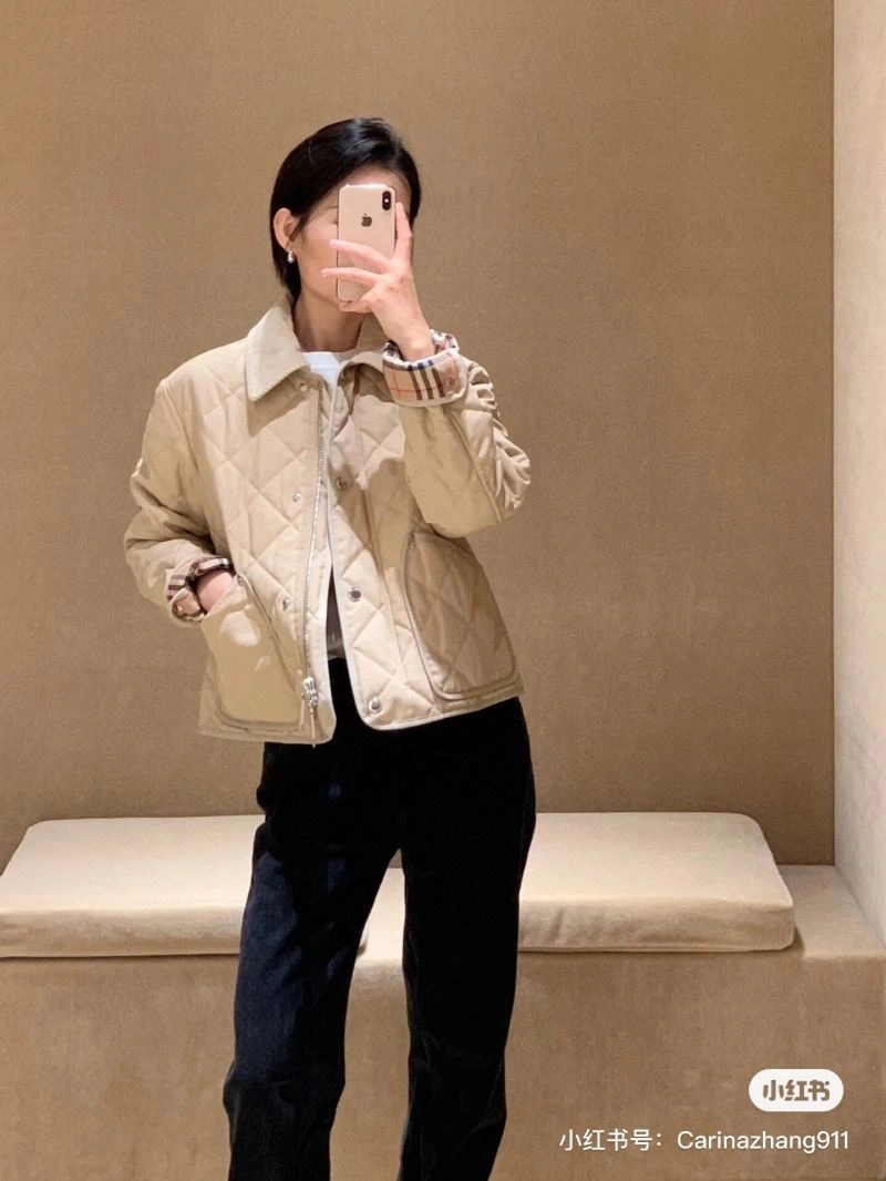 Low-cost Burberry Outwear