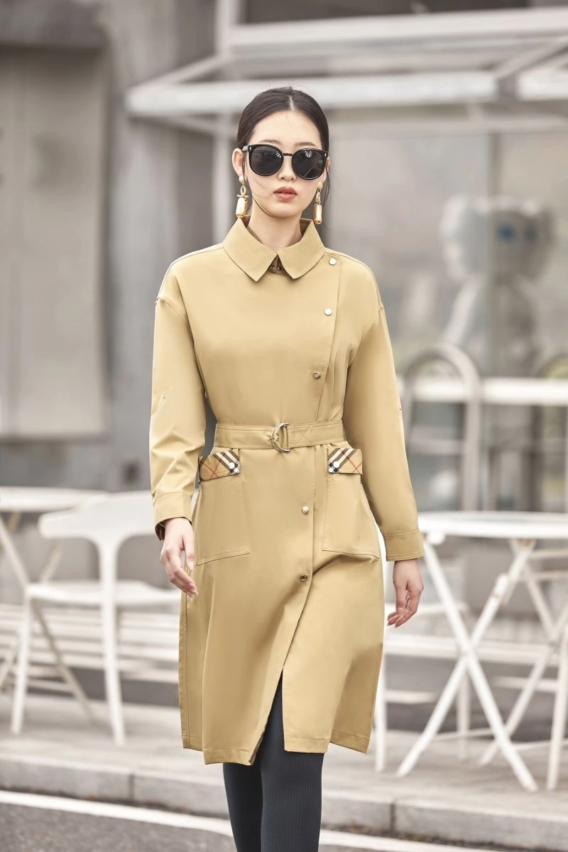Discounted Burberry Outwear