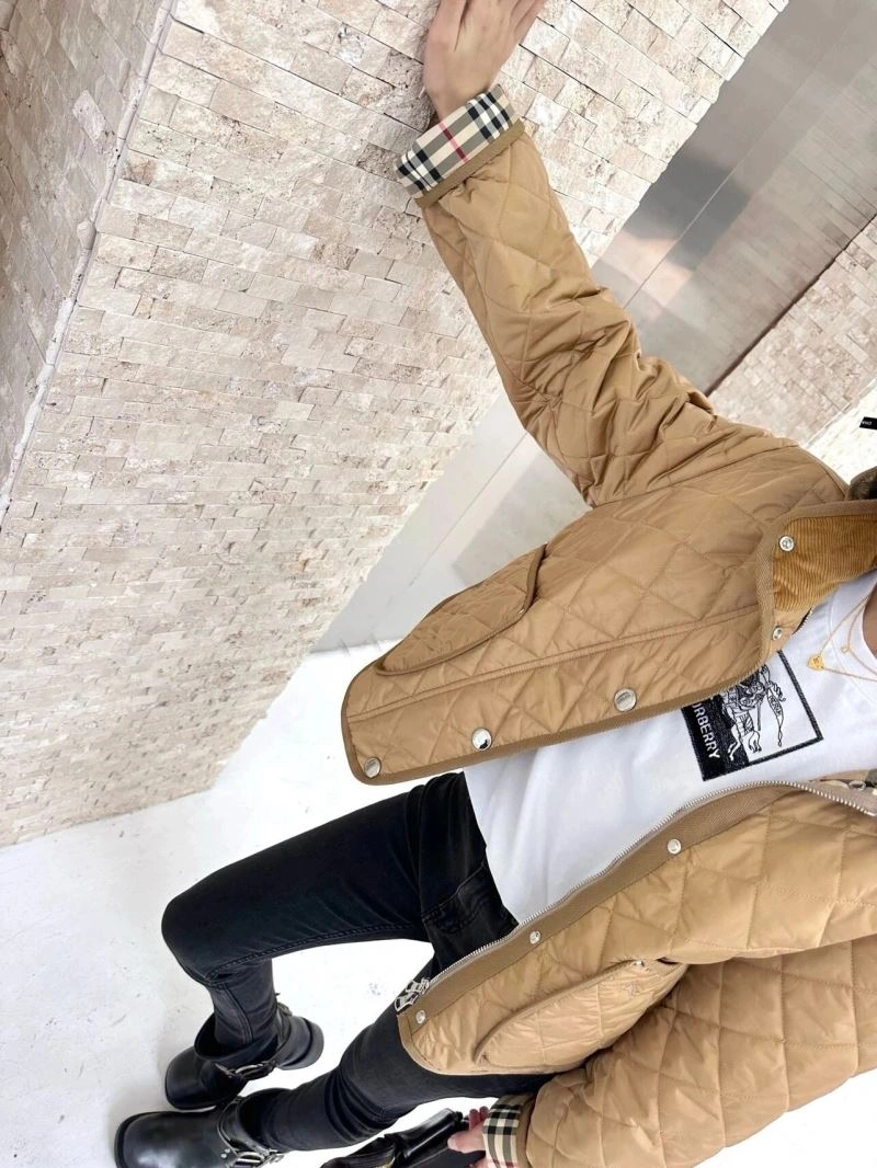 Mirror quality Burberry Outwear