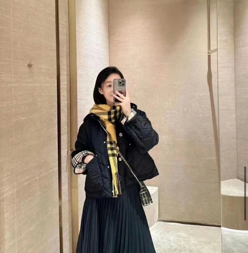 Perfect replica Burberry Outwear