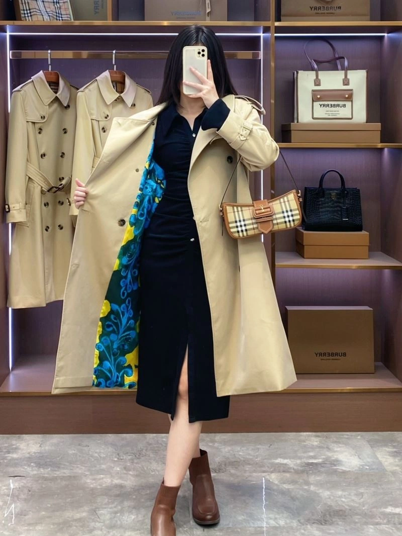 Burberry Outwear