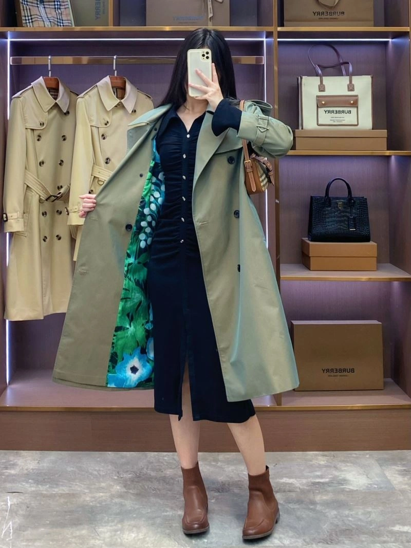 Burberry Outwear