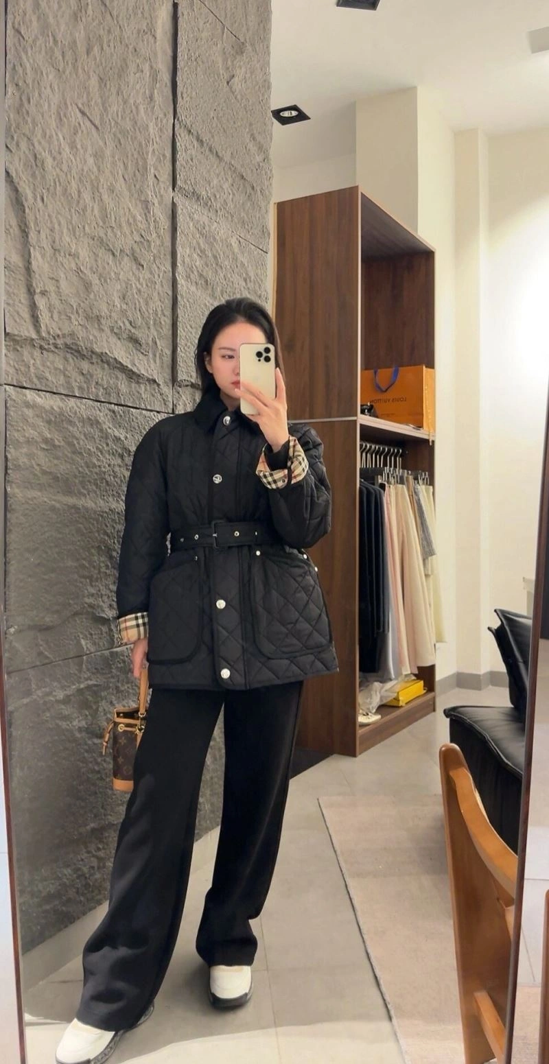 Official Burberry Outwear