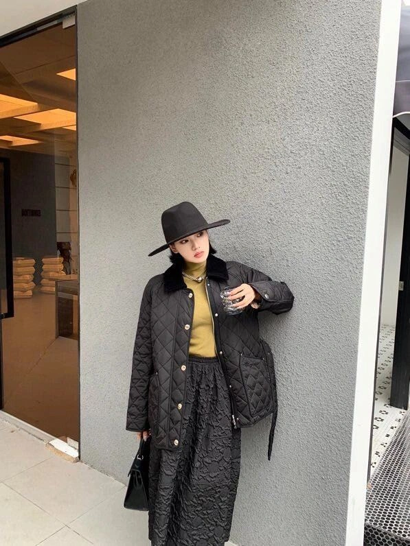 Official Burberry Outwear