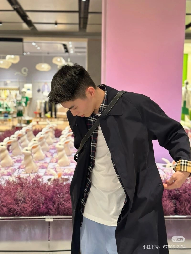 Top match Burberry Outwear