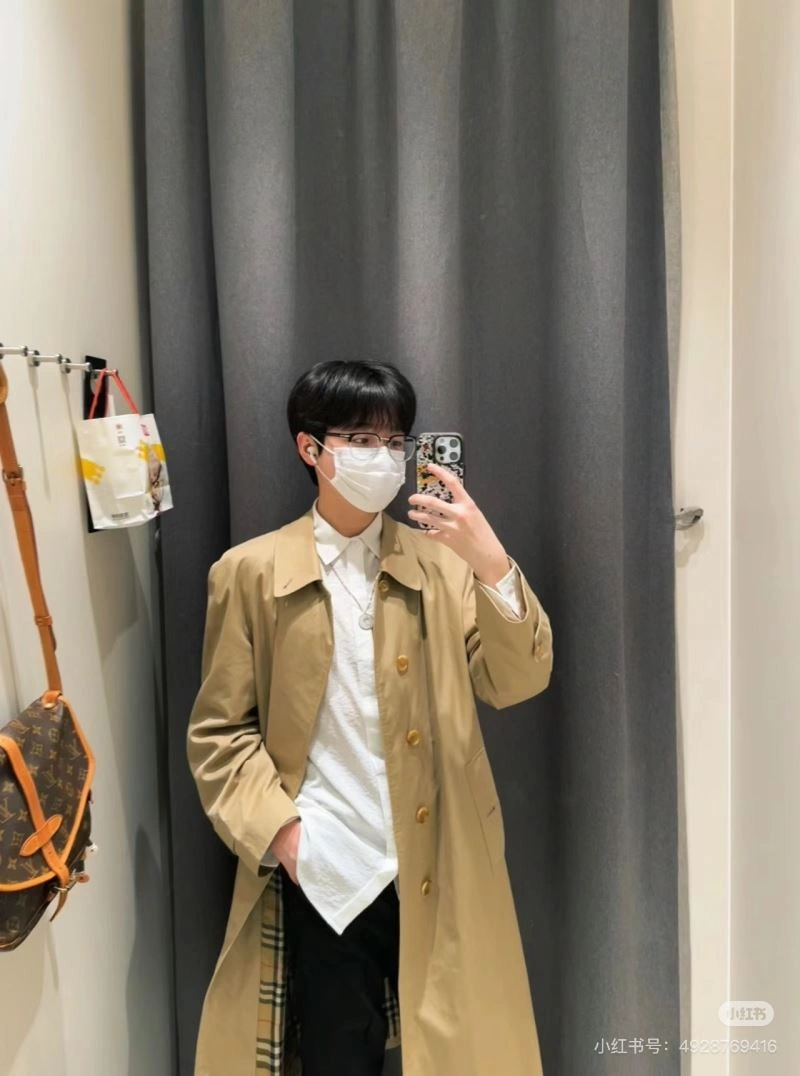 Top match Burberry Outwear