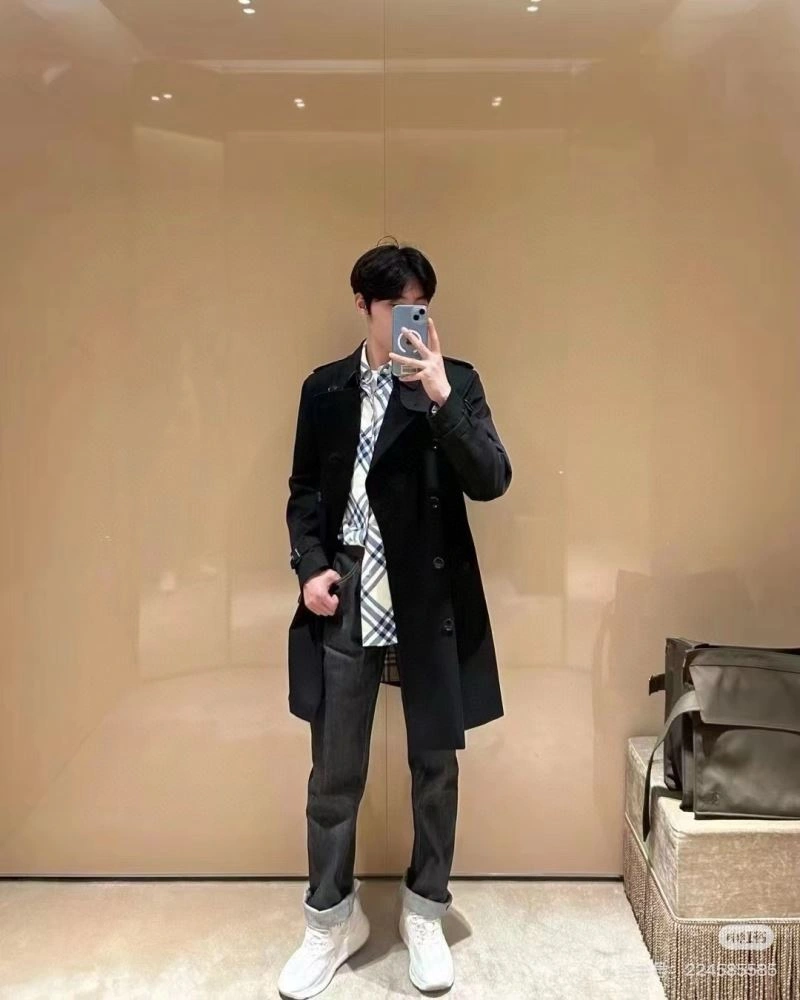 Top mirror Burberry Outwear