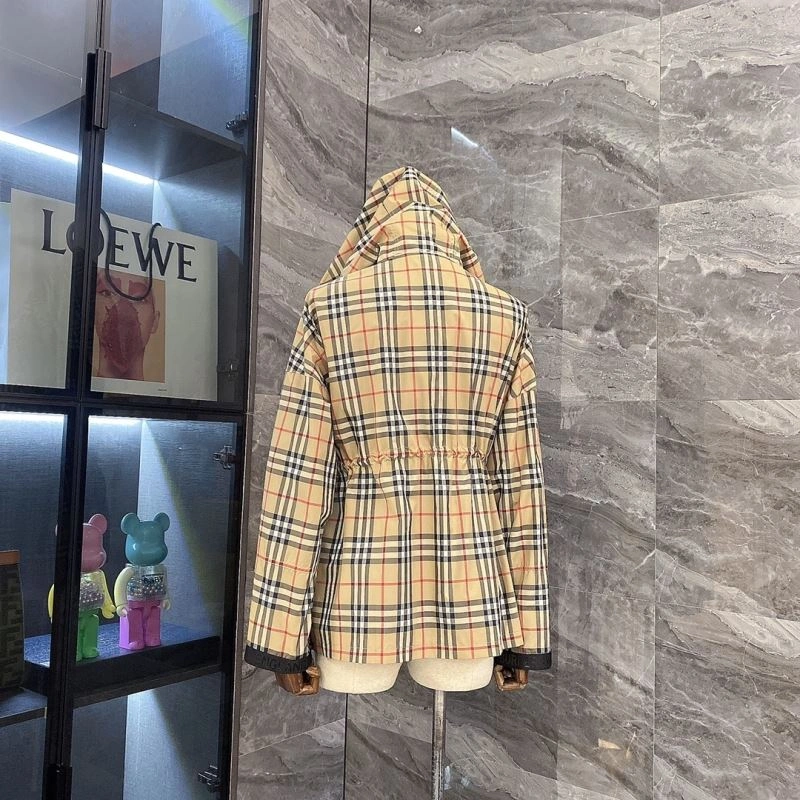 High fidelity Burberry Outwear