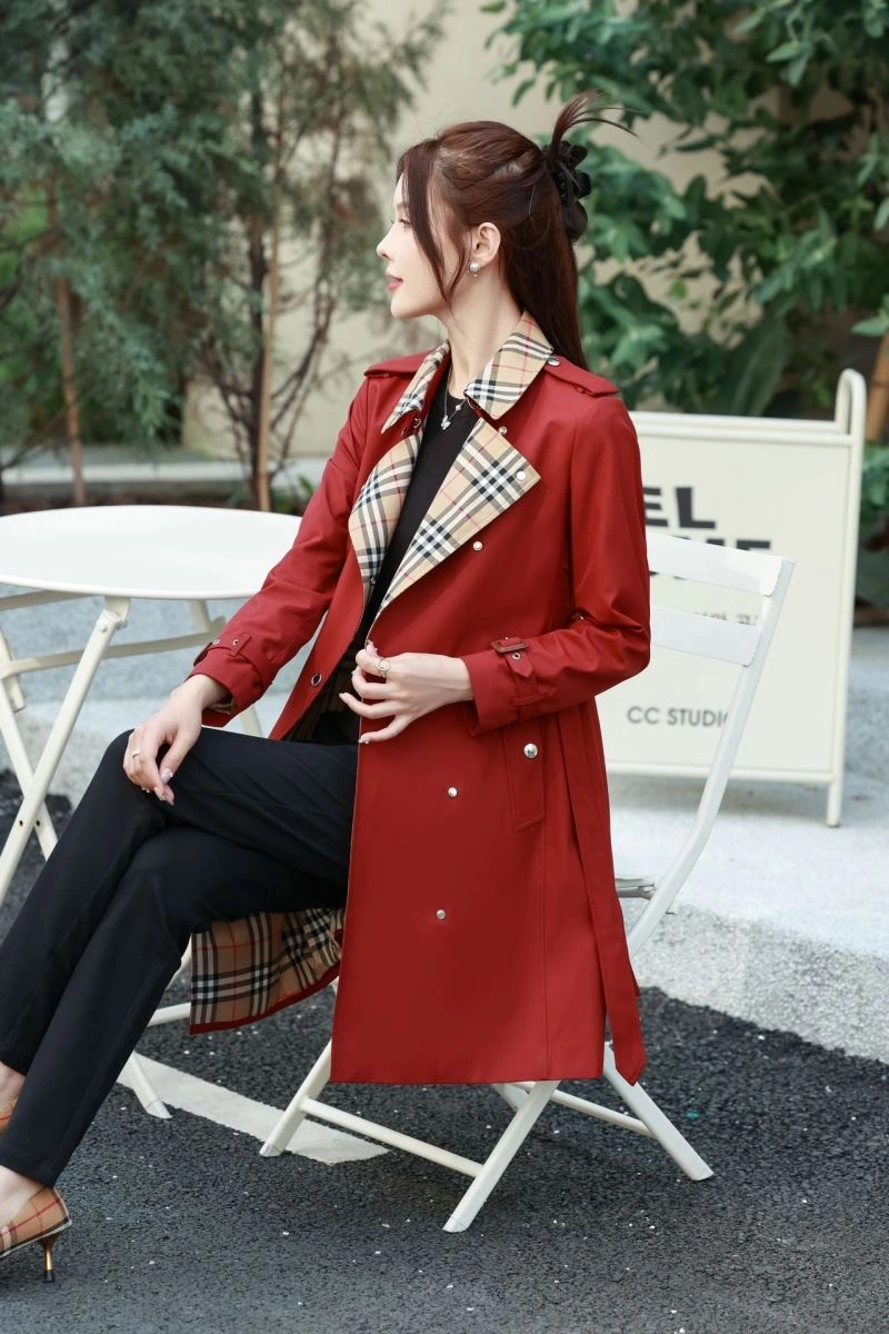 Official Burberry Outwear