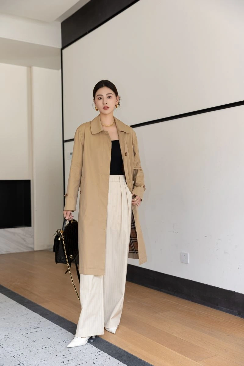 Official Burberry Outwear