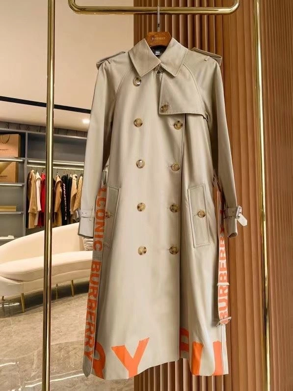 Original Burberry Outwear