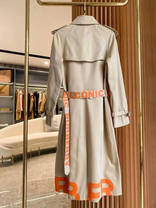 Original Burberry Outwear