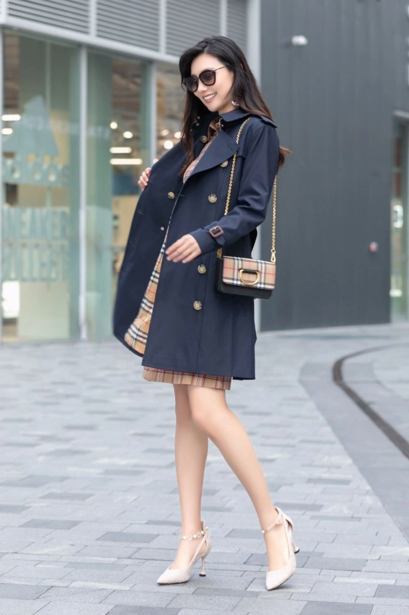 Genuine Burberry Outwear