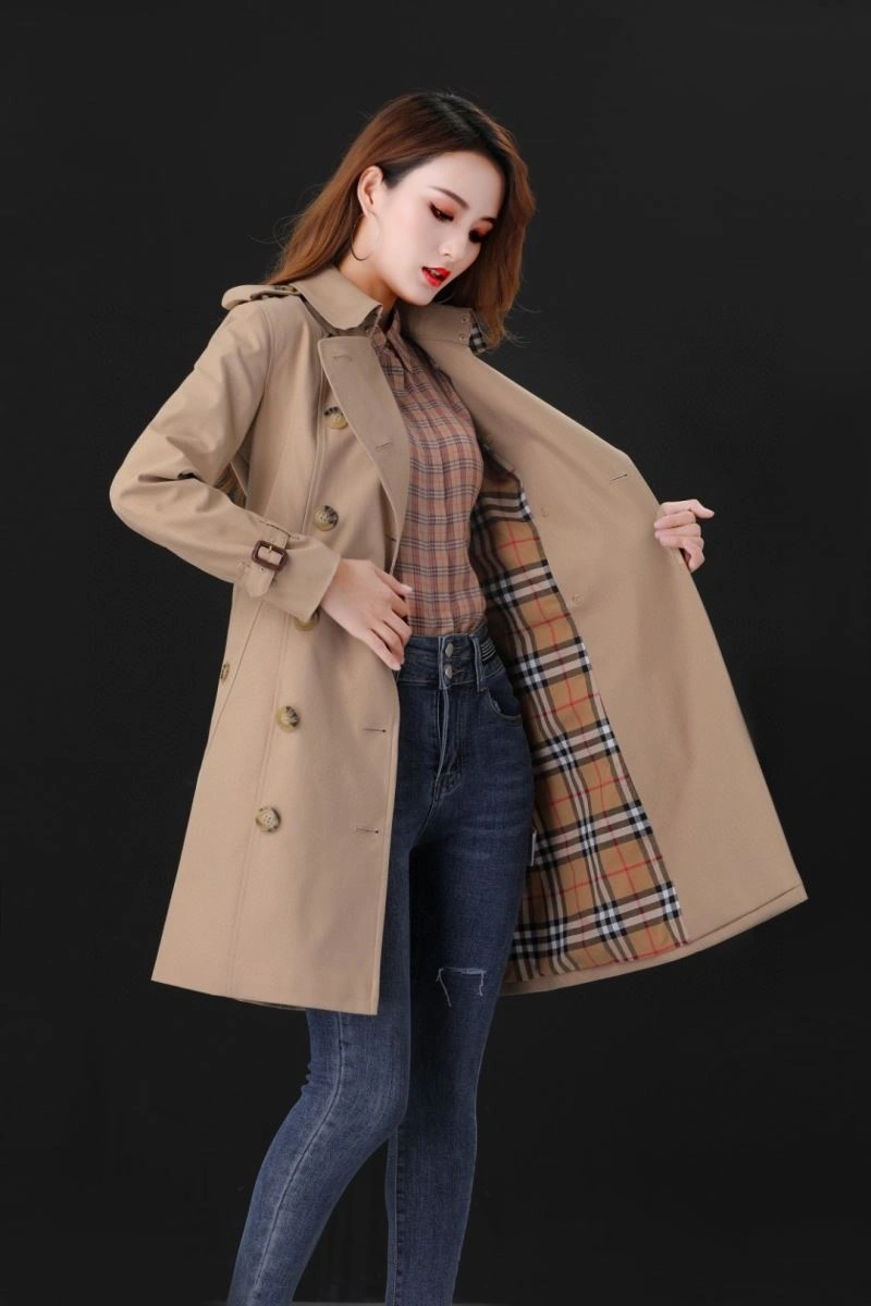 Discounted Burberry Outwear
