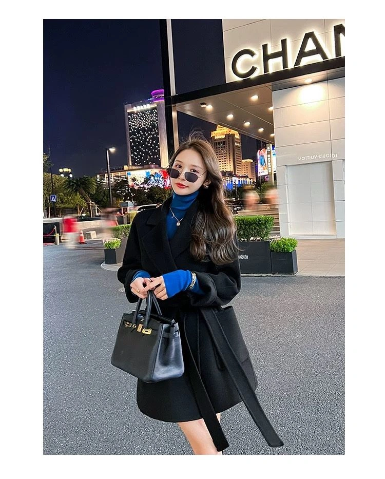 Accurate model Burberry Outwear
