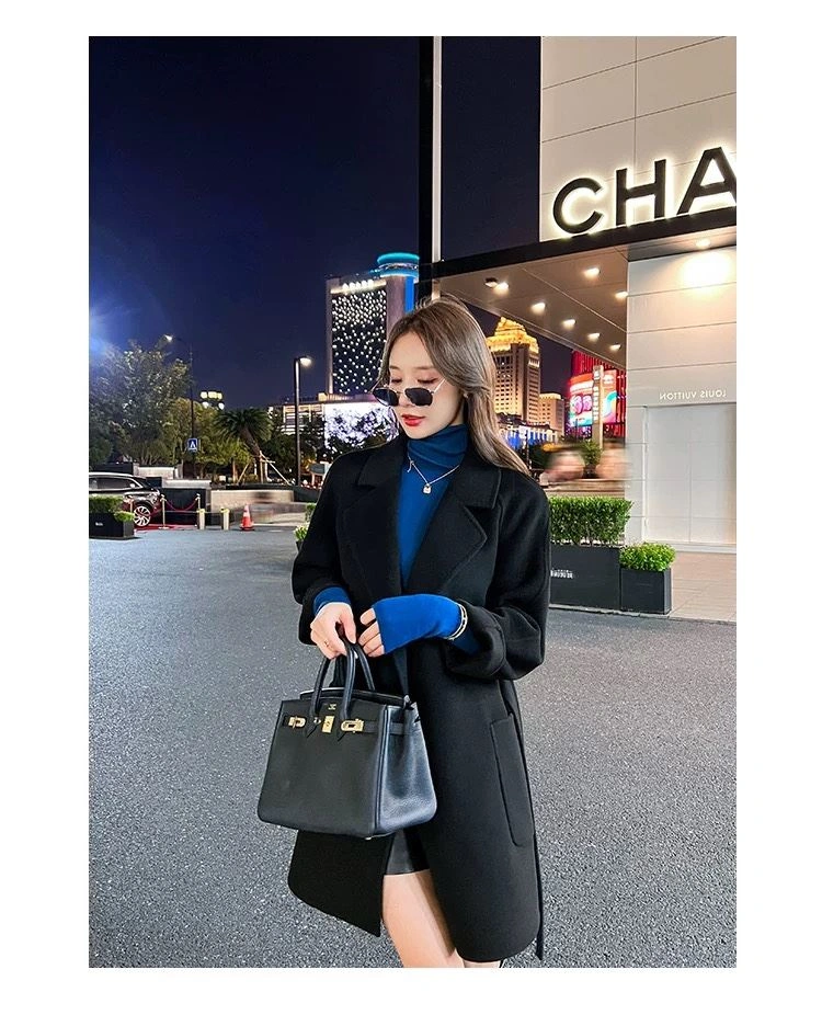 Accurate model Burberry Outwear