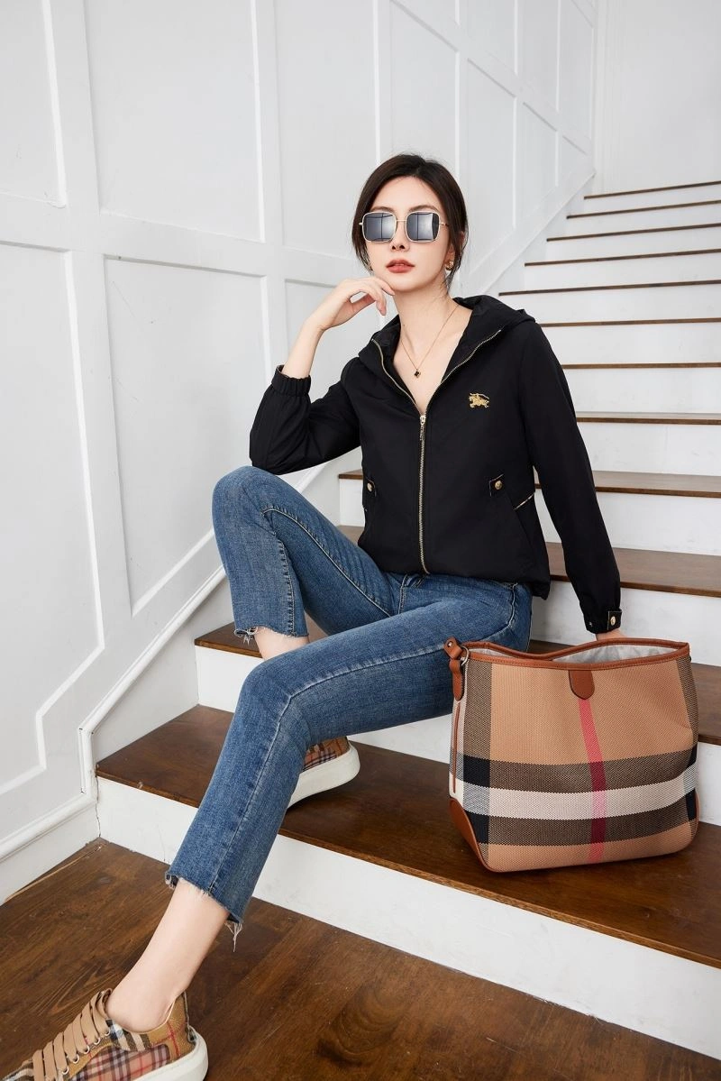 Genuine Burberry Outwear