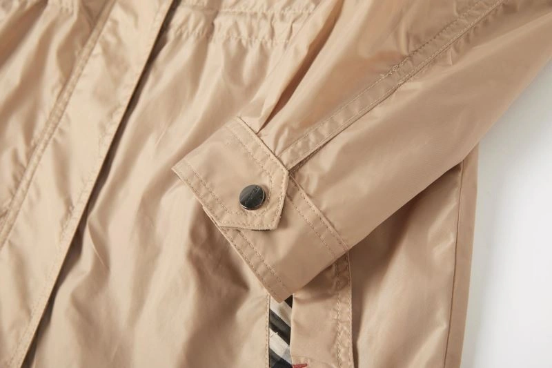 Economical Burberry Outwear
