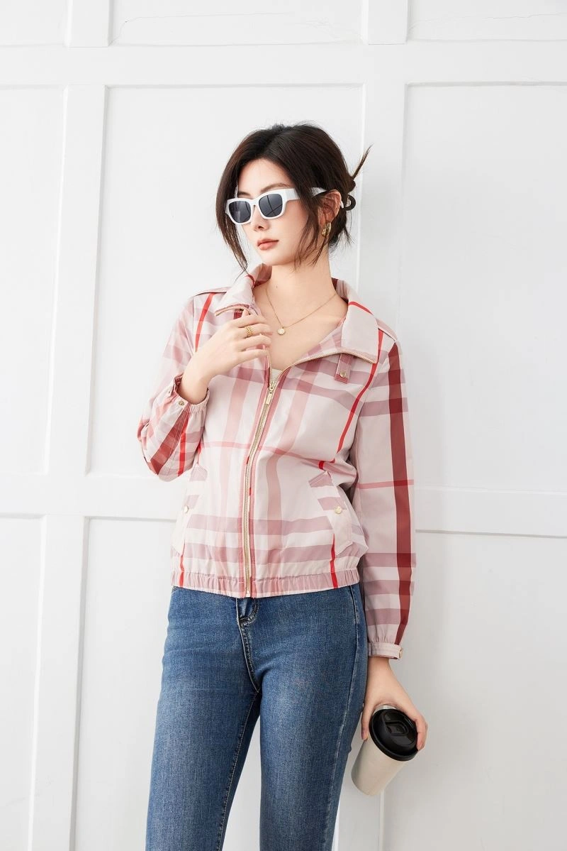 Economical Burberry Outwear