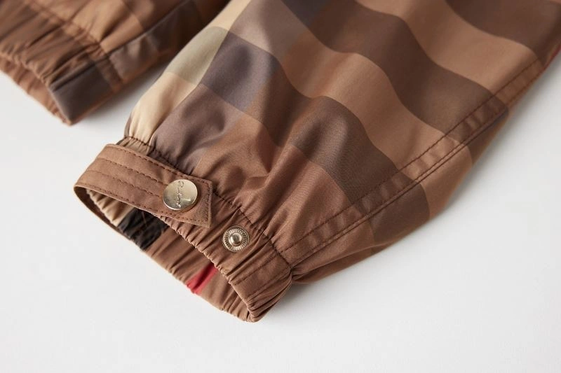 Economical Burberry Outwear