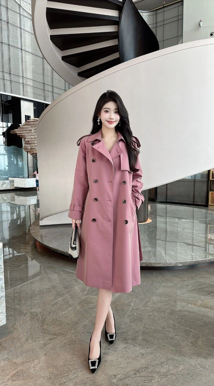 Discounted Burberry Outwear