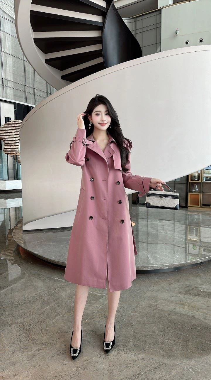 Discounted Burberry Outwear