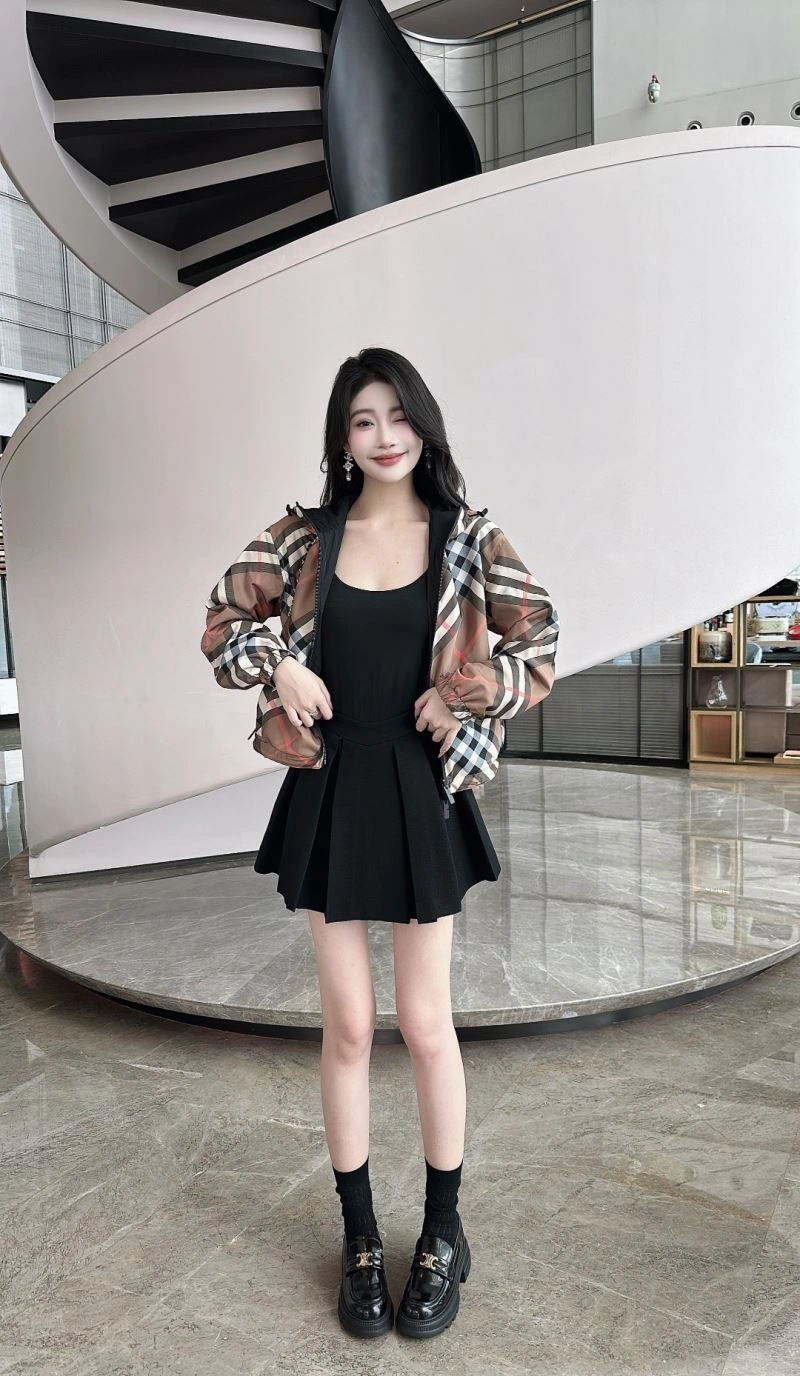 High fidelity Burberry Outwear