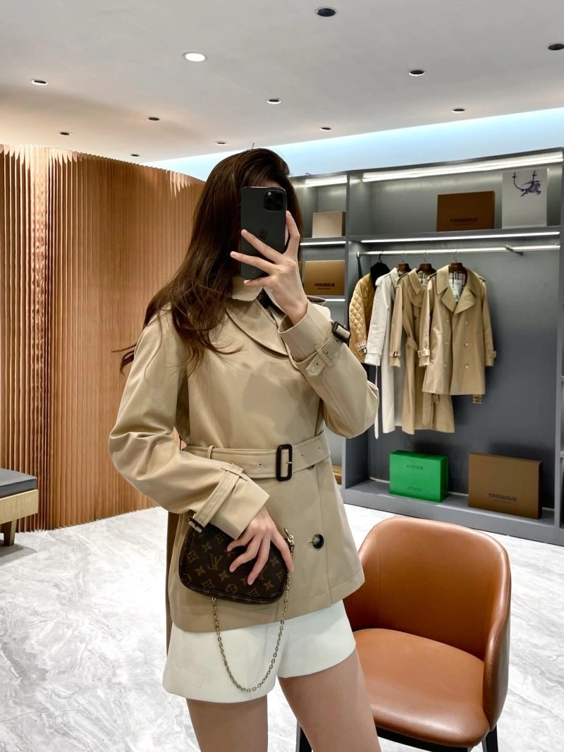 Burberry Outwear