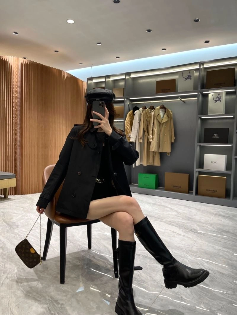 Authentic Burberry Outwear