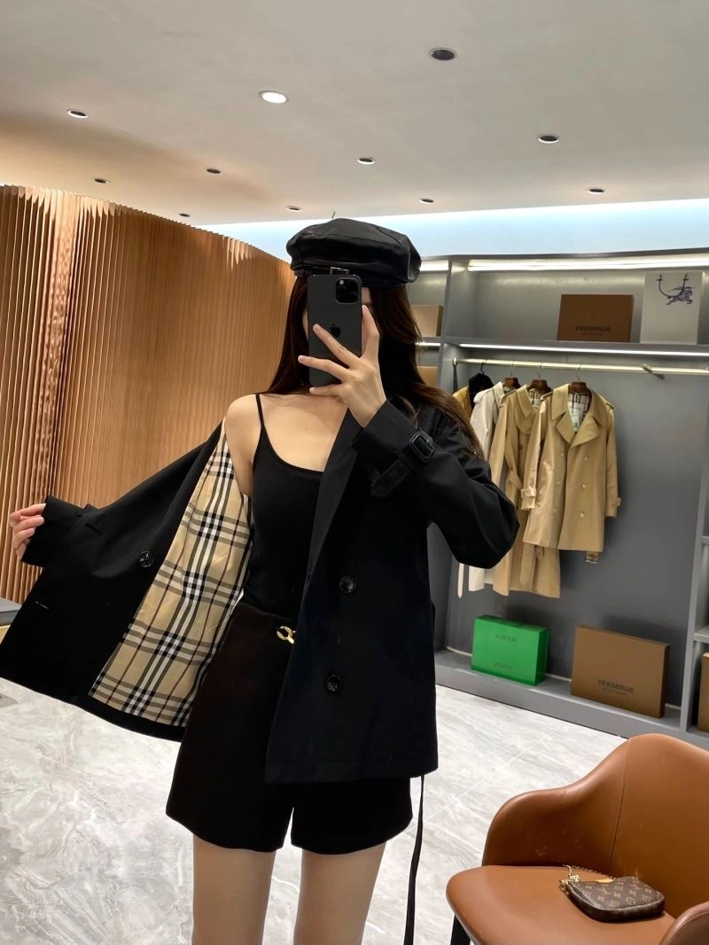Authentic Burberry Outwear