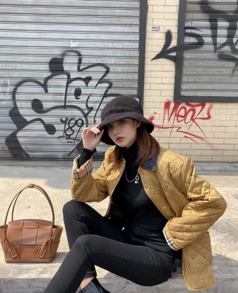 Original Burberry Outwear