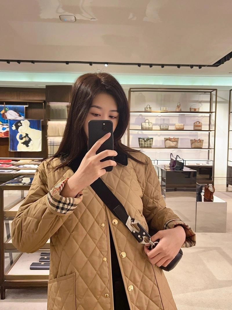 Indistinguishable Burberry Outwear