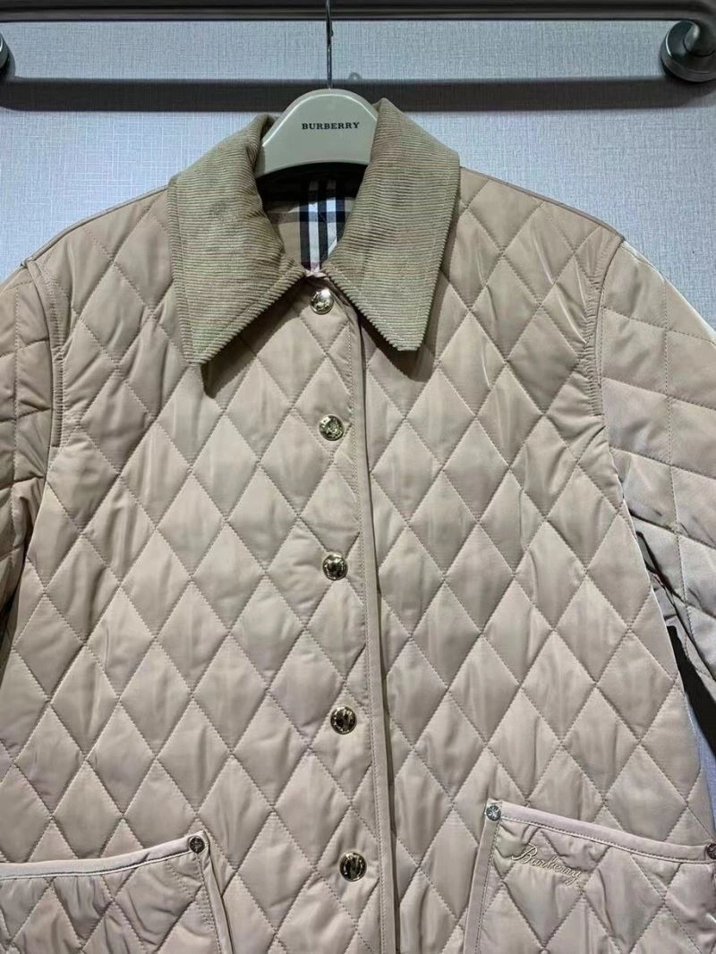 Brand-original Burberry Outwear