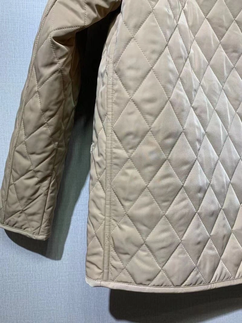 Brand-original Burberry Outwear