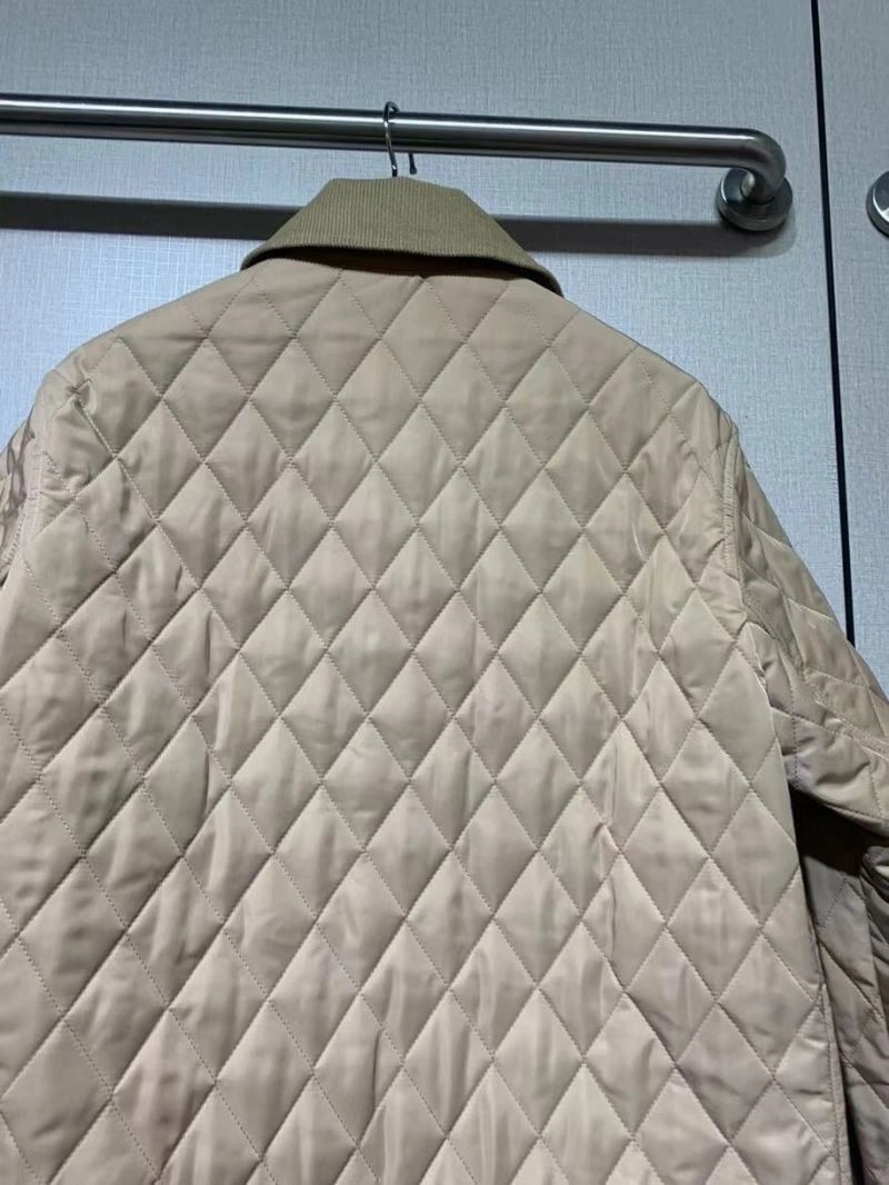 Brand-original Burberry Outwear