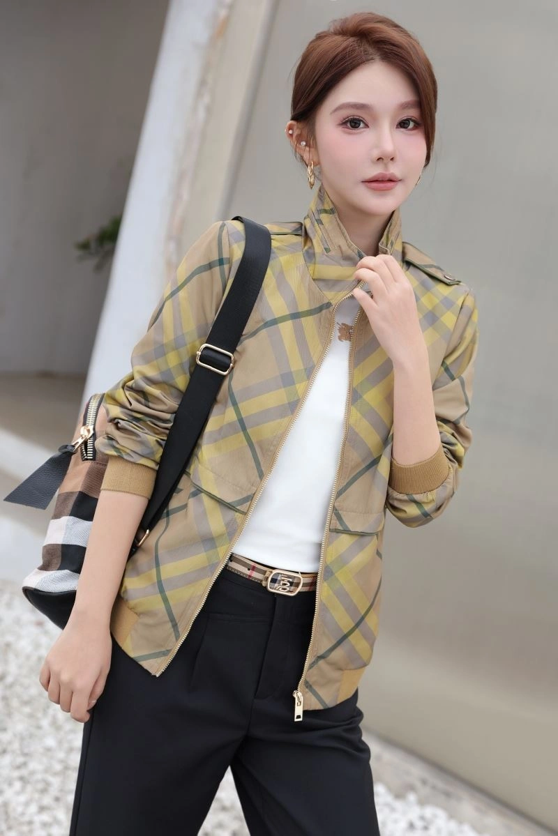 Discounted Burberry Outwear