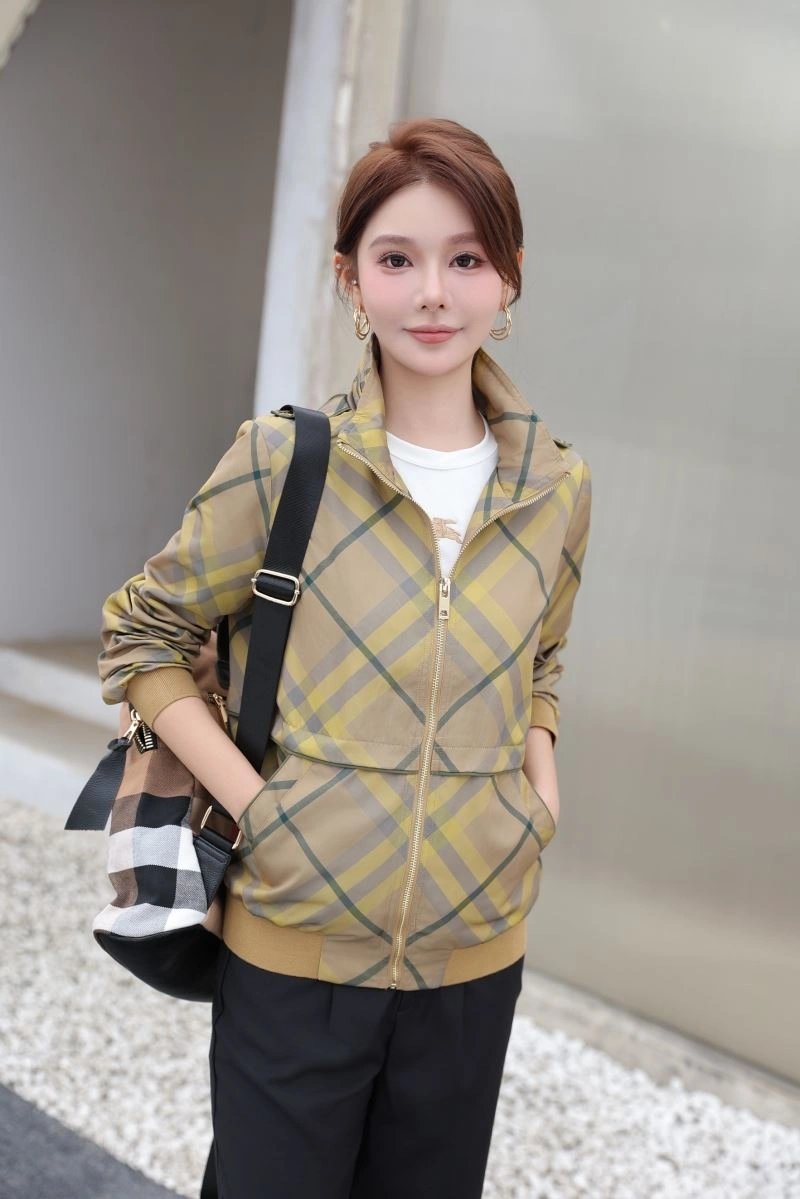 Discounted Burberry Outwear