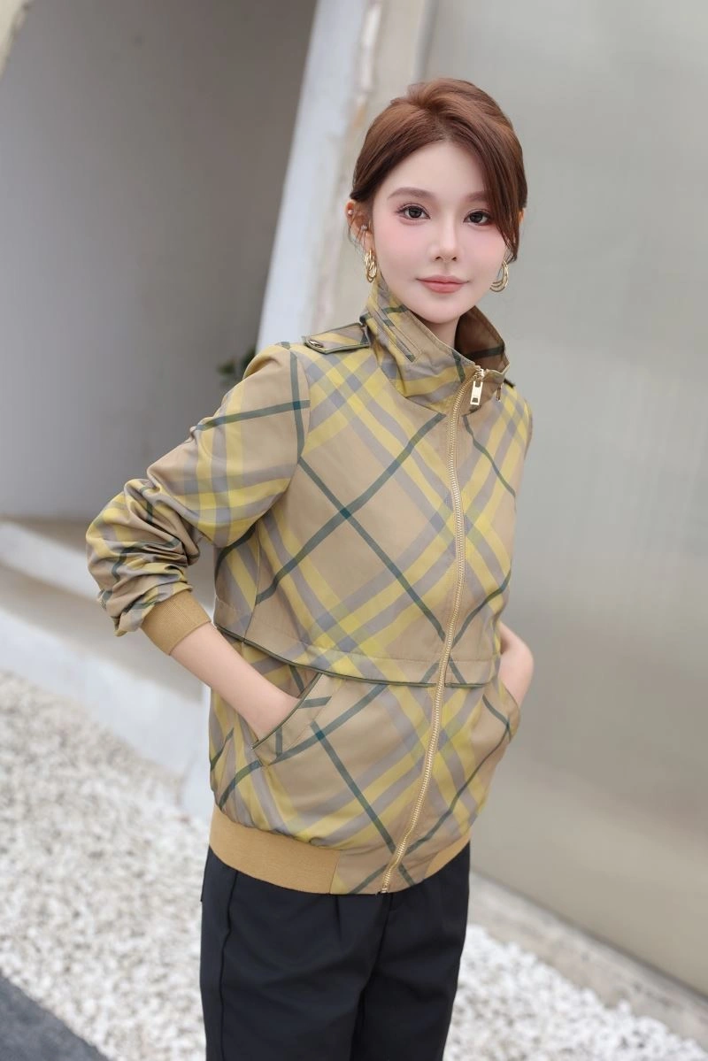 Discounted Burberry Outwear