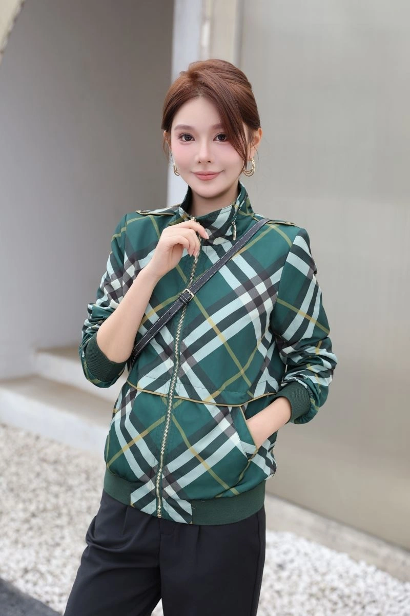 Official Burberry Outwear