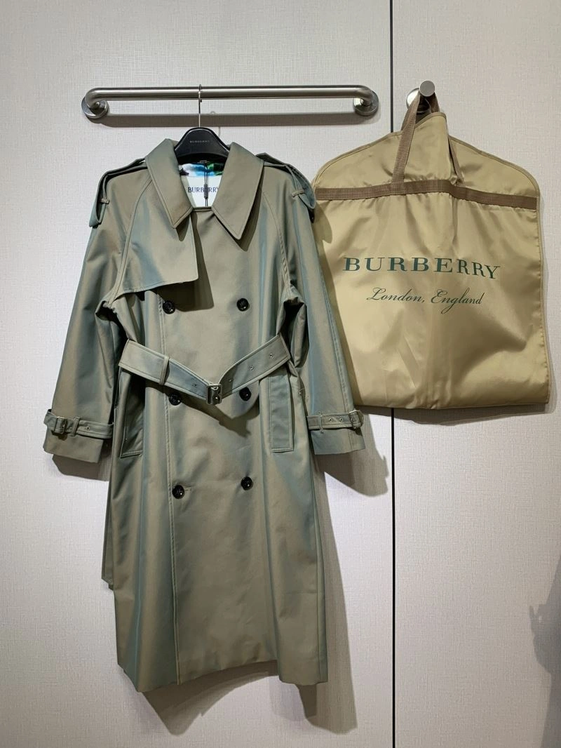 Original Burberry Outwear